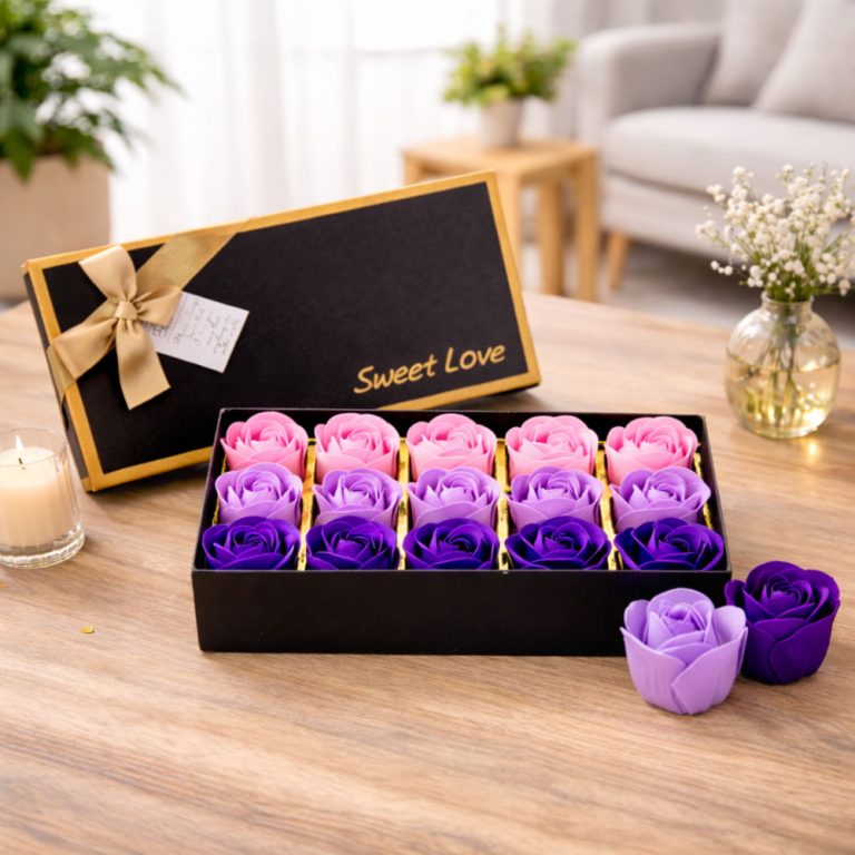 Flower Box Eternal Fragrant Roses Flowers in a Box Purple 18 pcs. – AV SHOP